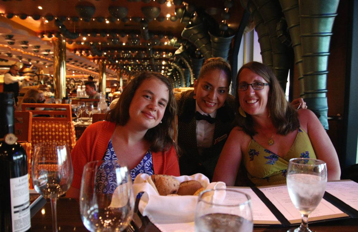 The Delectable Food Of The Carnival Splendor - Traveling Islanders