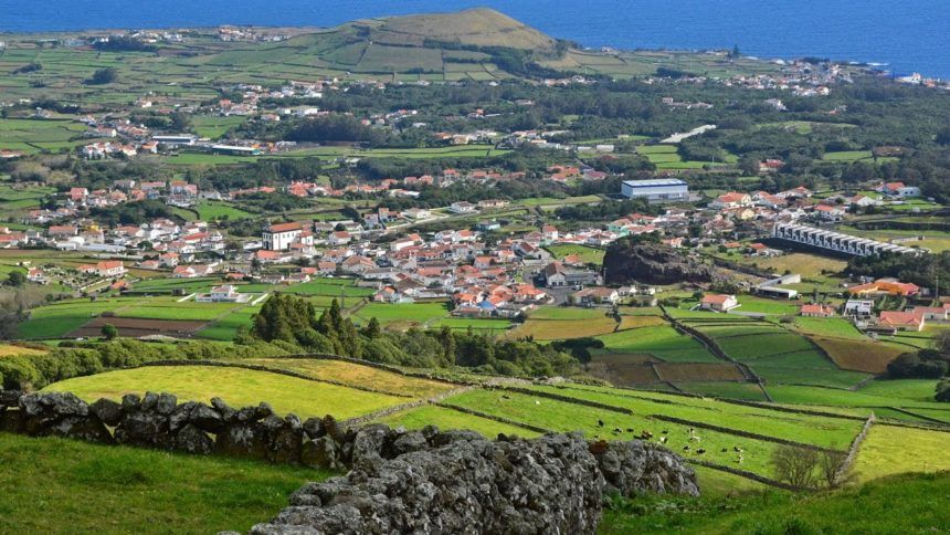 Traveling Islanders Guide to The Azores - Traveling Islanders