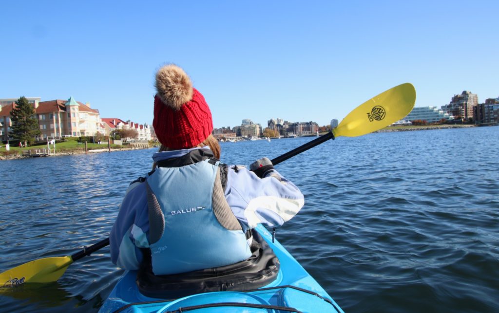 Victoria Harbour Kayaking Adventure - Traveling Islanders